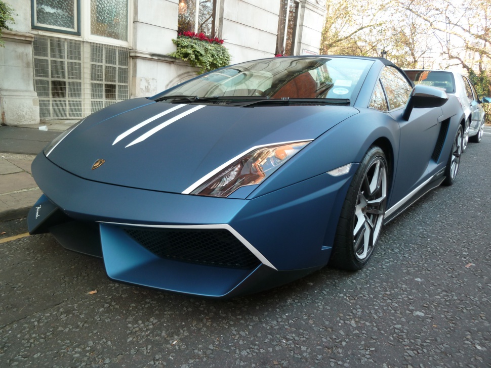 Lamborghini Gallardo technical specifications and fuel economy